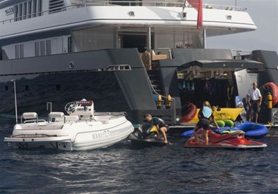 Yacht CYAN, Codecasa | CHARTERWORLD Luxury Superyacht Charters